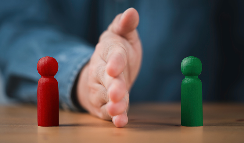 HOA Disputes: What's The Proper Way To Handle These? | CM