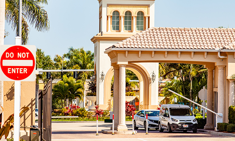 Should You Hire HOA Security Guards? | Condo Manager