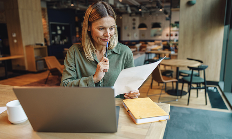 HOA Vendor Contract: Things To Look Out for Before Signing | CM